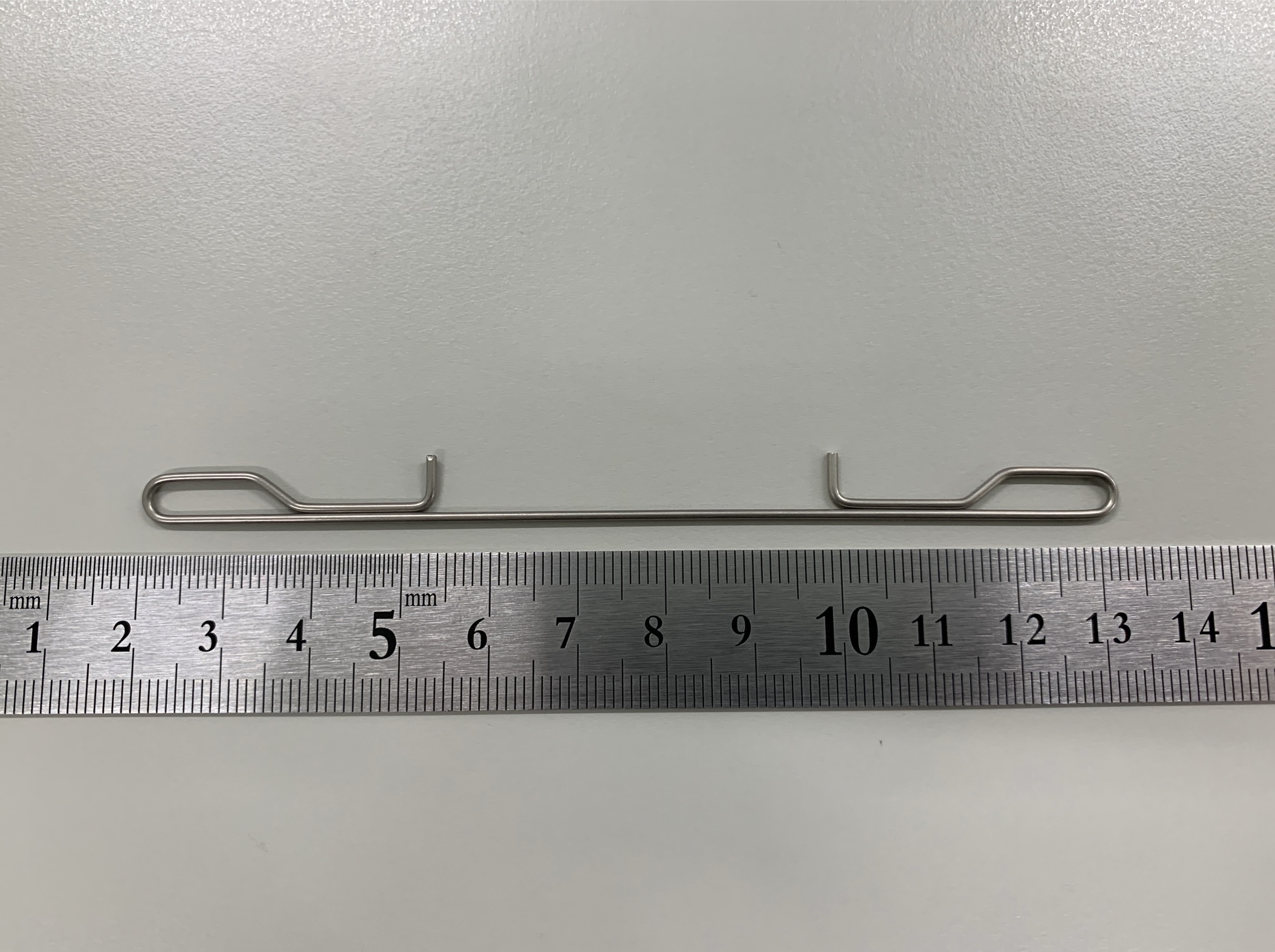 線加工品 φ1.2 ステンレス SUS304-WPB - 沢根スプリング株式会社