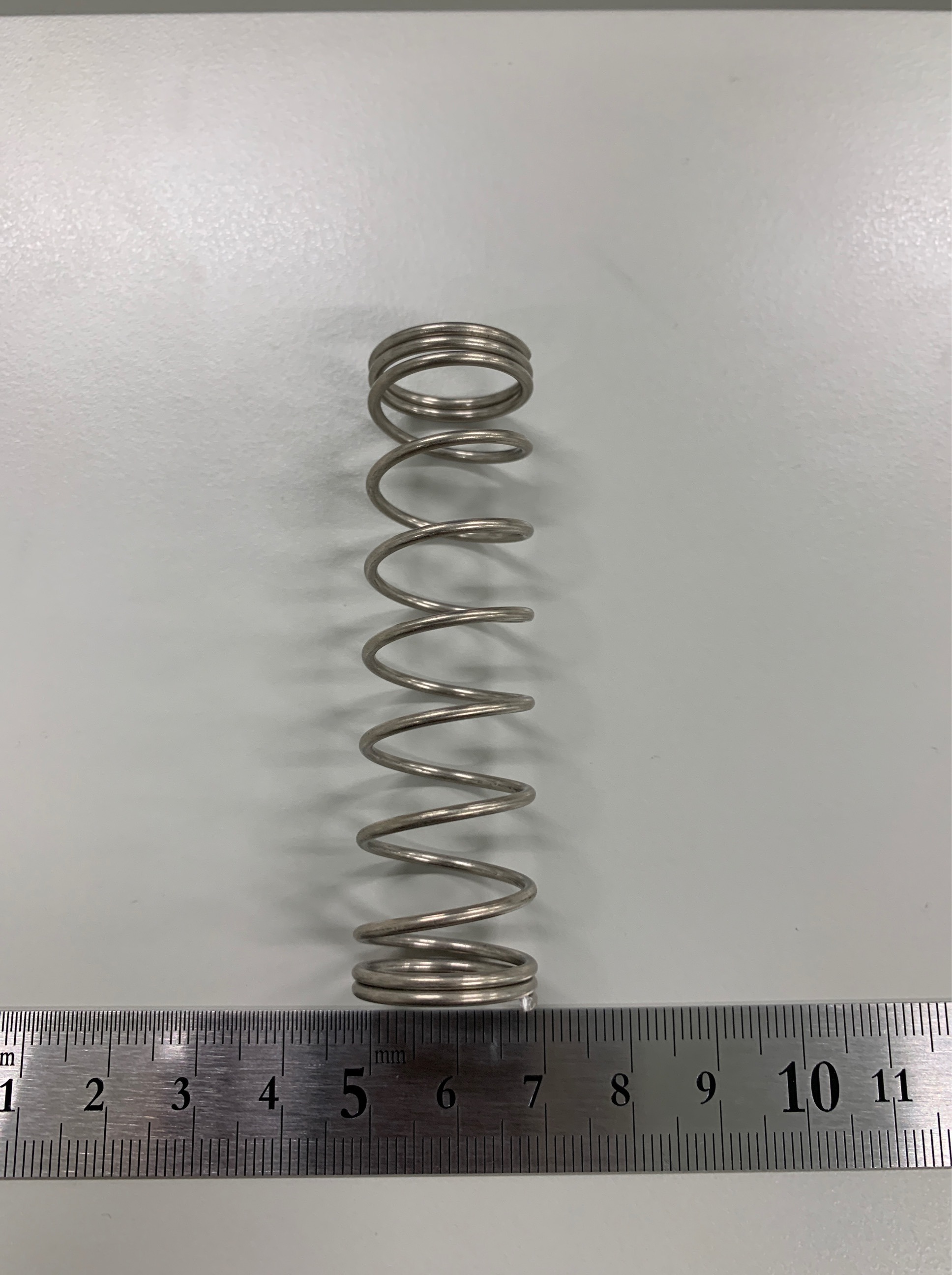 圧縮スプリング ステンレス 1.6 SUS304-WPB - 沢根スプリング株式会社